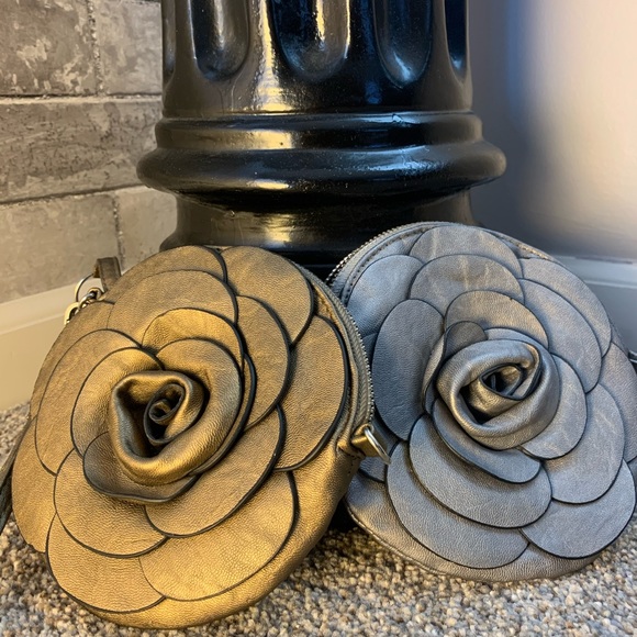 Bags | Bronze Silver Flower Clutches | Poshmark